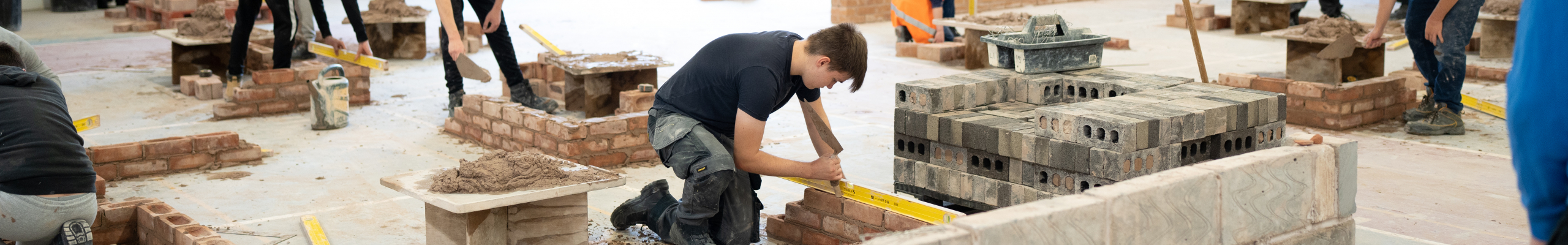 Bricklayer, Apprenticeship | Weston College